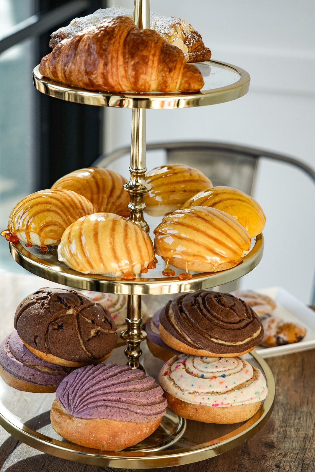 Aurora Café & Bakery