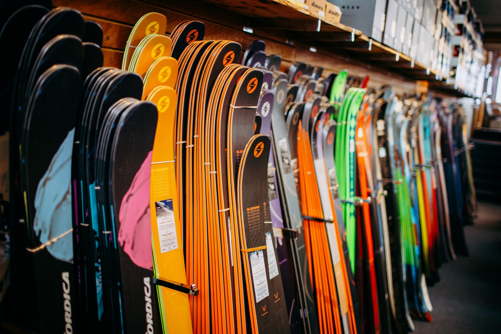 Larson's Ski & Sport