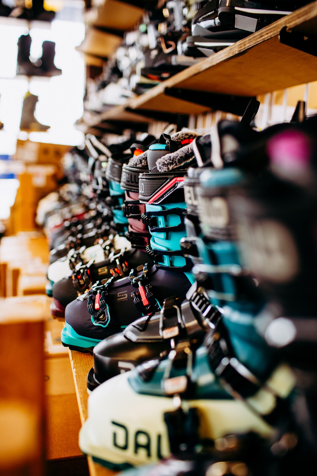 Larson's Ski & Sport