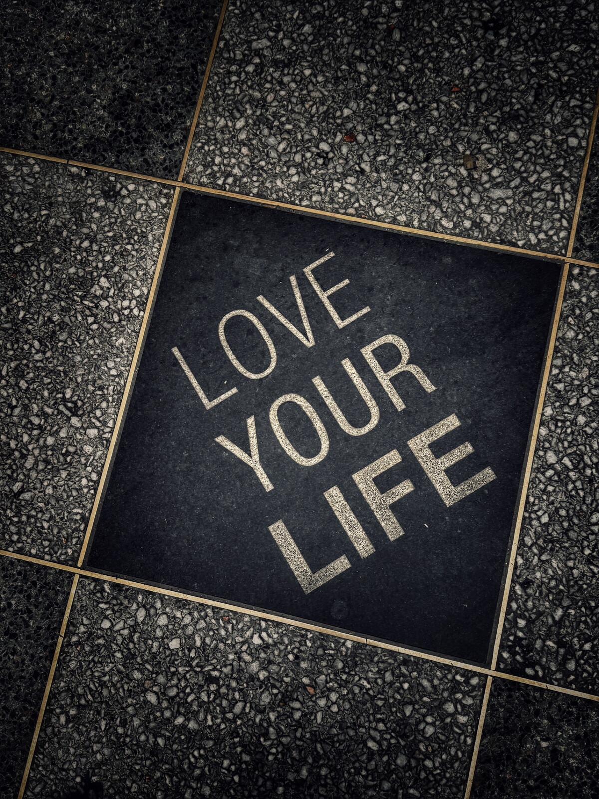 The Art of Flânerie: Wandering with Purpose